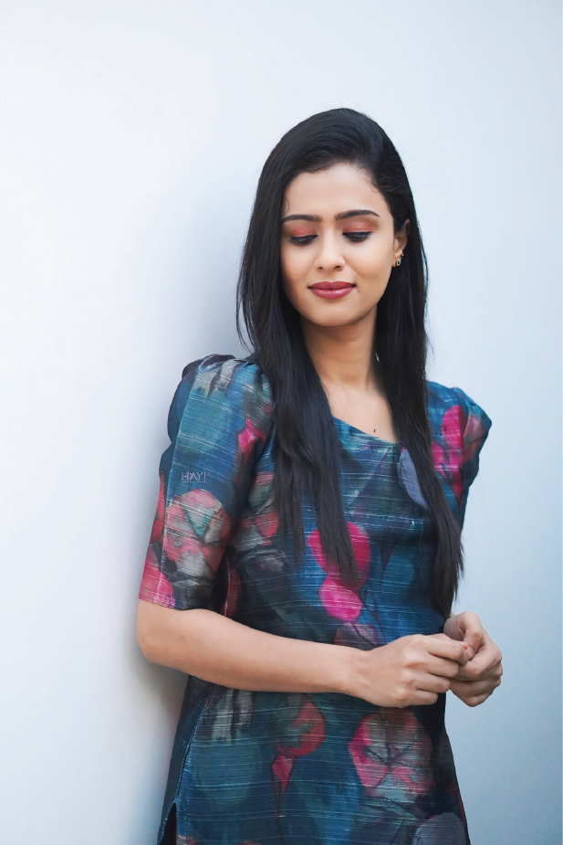 Shop Stylish & Floral Dresses for Women Online – Casual & More – HAY!